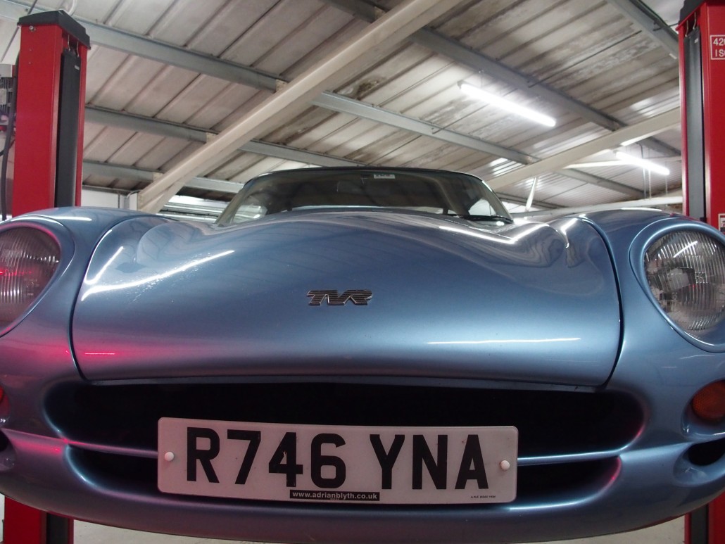 OLYMPUS DIGITAL CAMERA - TVR 101