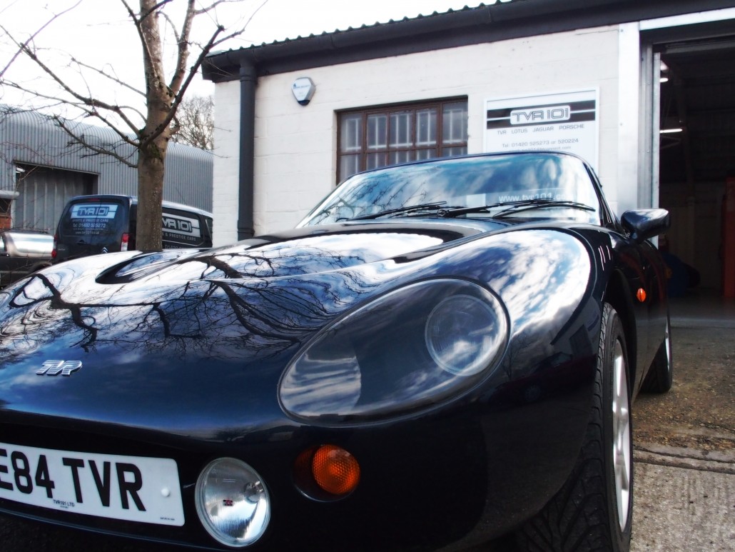 OLYMPUS DIGITAL CAMERA - TVR 101