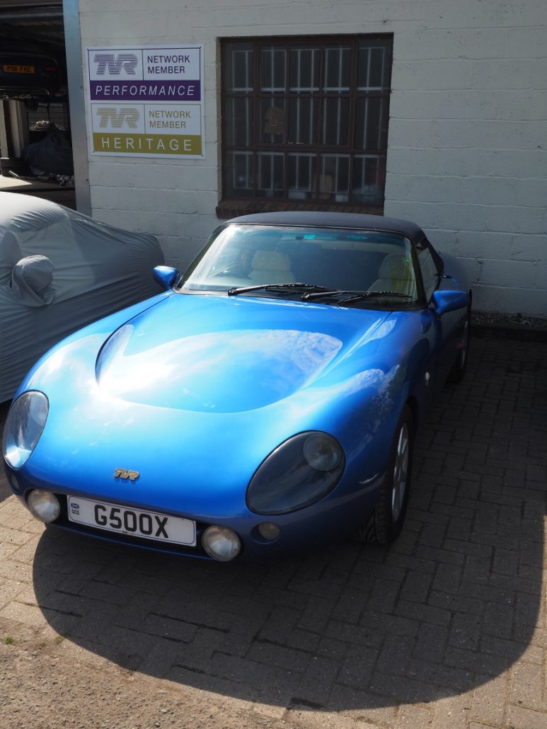 OLYMPUS DIGITAL CAMERA - TVR 101