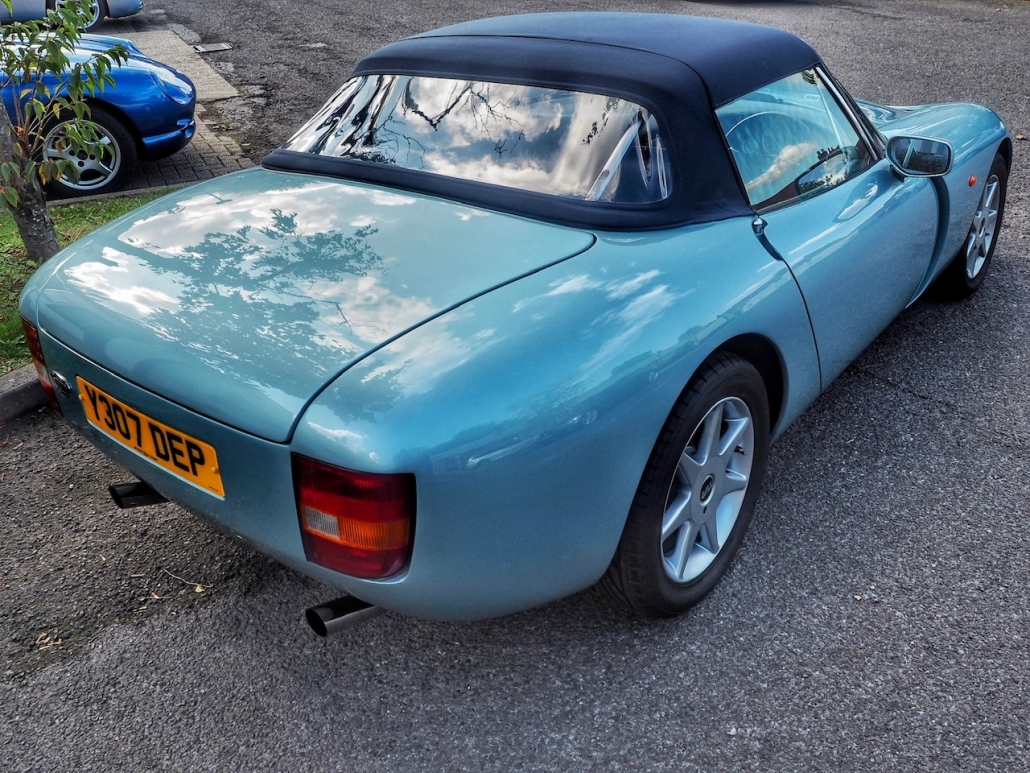 OLYMPUS DIGITAL CAMERA - TVR 101